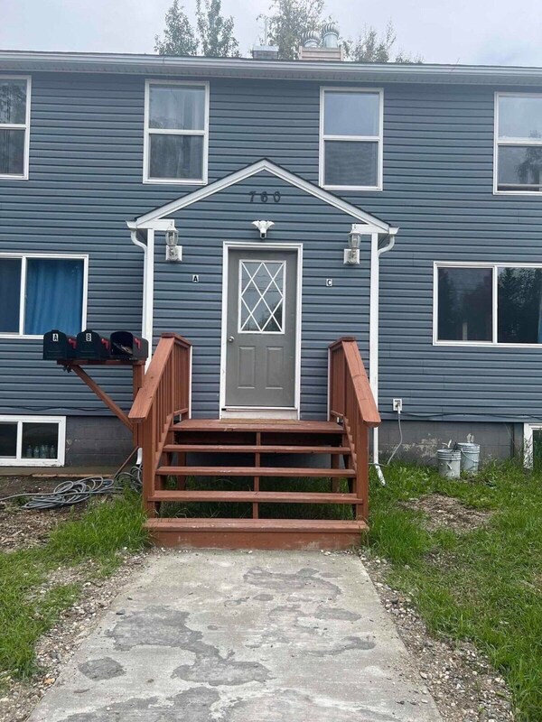 Enchanting 3-bedroom Apartment Near Downtown With Wifi In Fairbanks - Fairbanks