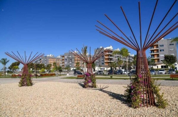 Beautiful Apartment With Pool In Olhão Marina - Faro