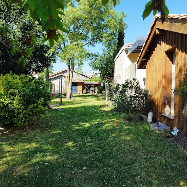 Chalet Au Bouscat Au Cœur D'un Magnifique Jardin - Bordeaux