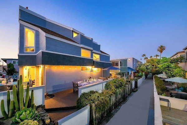Incredible Location, Steps To Beach & Bay! - 聖地亞哥, CA