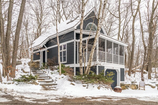 Garrison Woods Getaway: Guest House W/ Screened Porch And Mountain Views - Beacon, NY