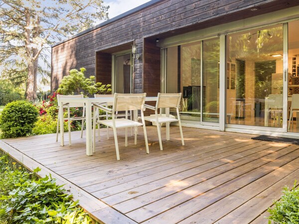 Gîte Contemporain Avec Jardin Et Parking à La Chapelle-sur-erdre - Nantes
