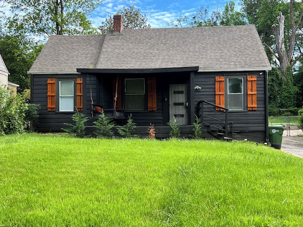 Modern Luxury 3-bedroom Home With Style, Space & Sophistication - Atlanta, GA
