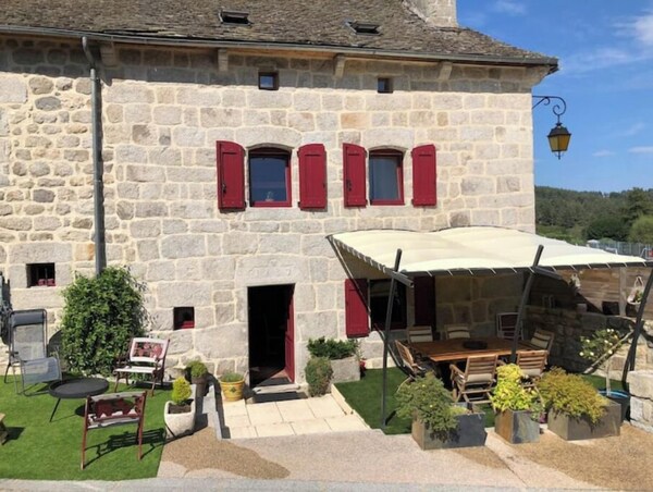 Maison Cosy - Cantal