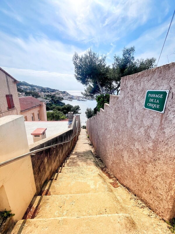 Bienvenue Au Paradis (Pradet) ! - La Garde