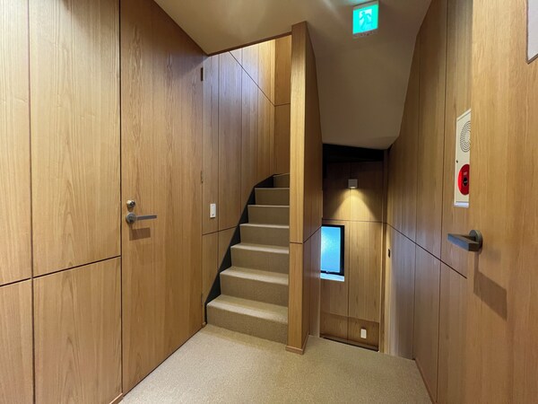 Tokitoki, Kyoto, 5 Min Walk From Kiyomizu Gojo Station, 105 Sq.m., Close To Kiyomizu Temple And Kamo River, Paid Parking, Extra Large Bathroom, Luxury House - Japan