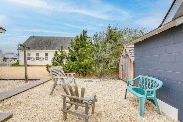 Steps To Surf City Beach: Pet-friendly Cottage! - Barnegat Light, NJ