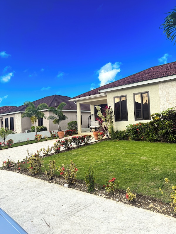 Villa Palmerá @ The Cove - Ocho Rios, St. Ann, Jamaica - Ocho Rios