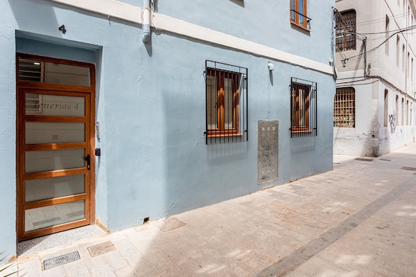 Apartment 'Tenerias 4' With Wi-fi And Air Conditioning - Torres de Quart