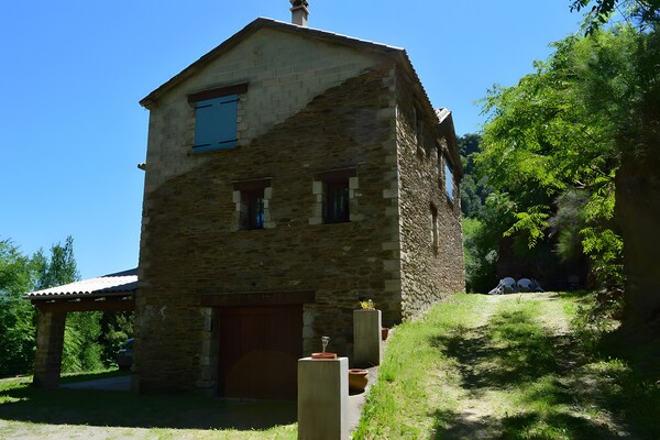 Mas Avec Piscine Privée Et Soin Offert - Lozère