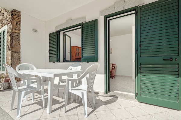 Apartment 'Limpiddu 2' With Mountain View, Shared Garden And Wi-fi - Posada