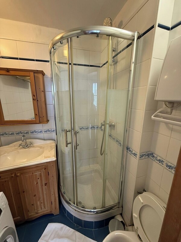 Appartement Charmant Près De La Place De La Bastille  à Proximité Du Marais - Levallois-Perret