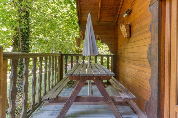 Appartement 'Narcisse' Avec Vue Sur Les Montagnes, Wi-fi Et Climatisation - Lac du Poursollet
