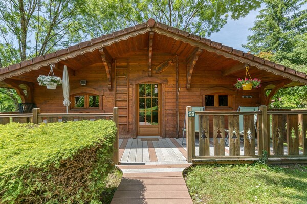 Appartement 'Perce Neige' Avec Vue Sur Les Montagnes, Wi-fi Et Climatisation - Lac du Poursollet