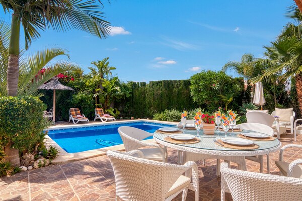 Villa 'Hayahay' With Sea View, Wi-fi And Air Conditioning - Benitachell
