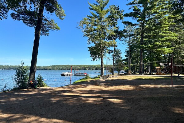 Cozy Cabin W/ Access To Big St. Germain Lake & Shared Resort Amenities! - St. Germain, WI