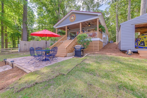 Private Dock + Porch: Lakefront Retreat In Cobb! - Lake Blackshear, GA