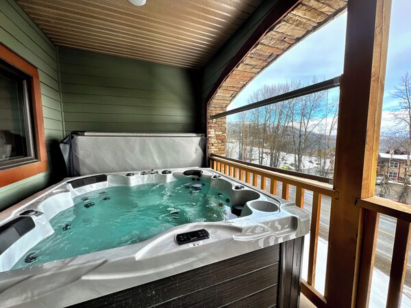 3br: Ski, Golf, Bike, Hot Tub, Views & Soak - Kimberley