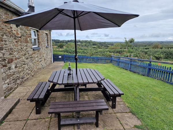 Welsh Coastal Cottage Nr Llangrannog & New Quay With Donkeys & Woodburner - New Quay