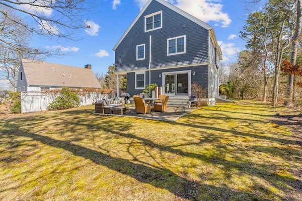 Summer By The Sea - Central To All Beaches & Ponds - Falmouth, MA