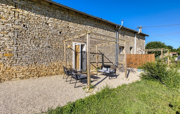 Holiday Gite On A Vineyard - La Vallée Des Singes