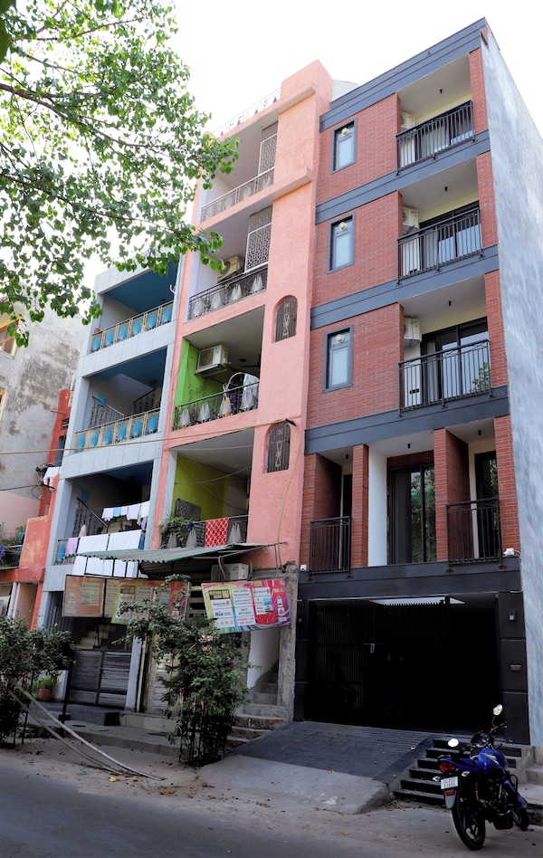 One Bhk In The Heart Of South Delhi & Famous Shopping District / Metro Access - 新德里