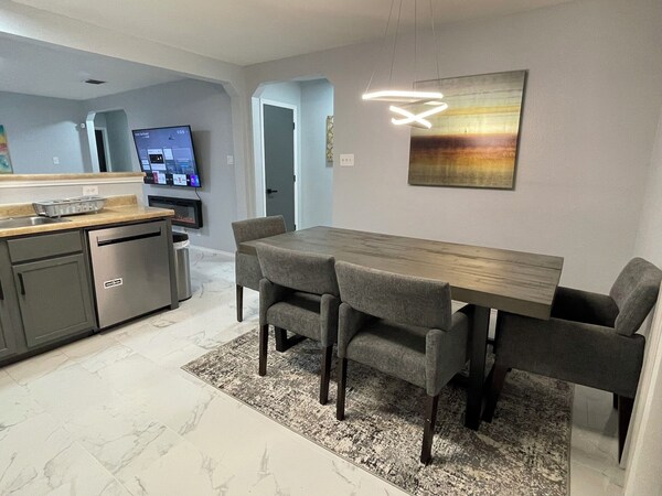 Stylish 3 Bedroom By Jw Marriott 281 Tpc Bulverde - Universal City, TX
