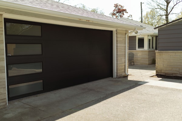 Indoor Pool With 4-bedrooms In Charming Goshen With Wifi And So Many Extras - Elkhart, IN