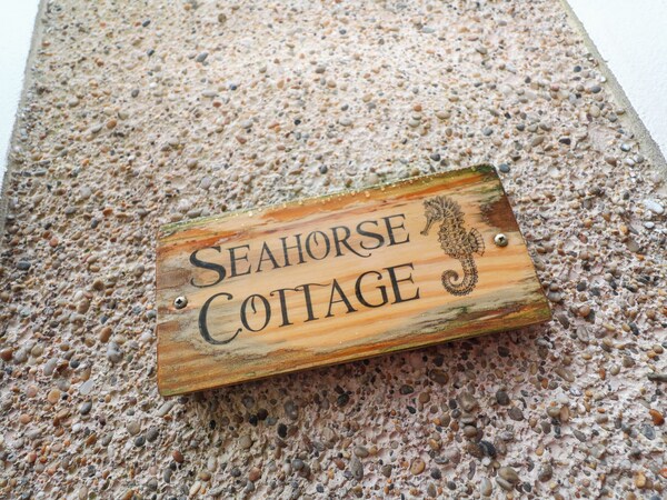 Seahorse Cottage, Family Friendly, Country Holiday Cottage In St Ives - セント・アイヴス