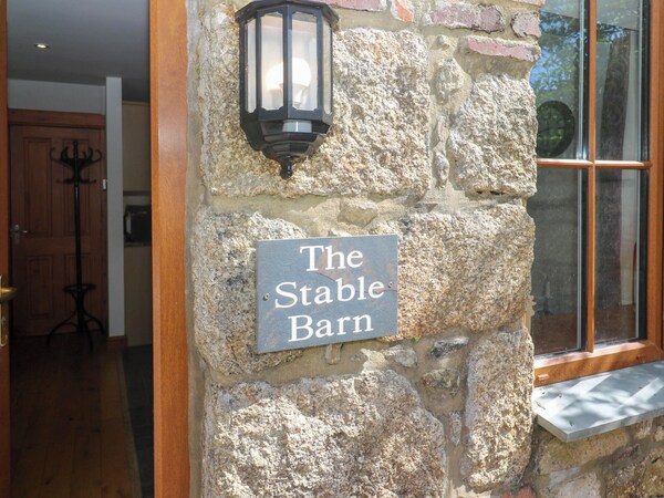 The Stable Barn, With A Garden In Hayle - Gwithian