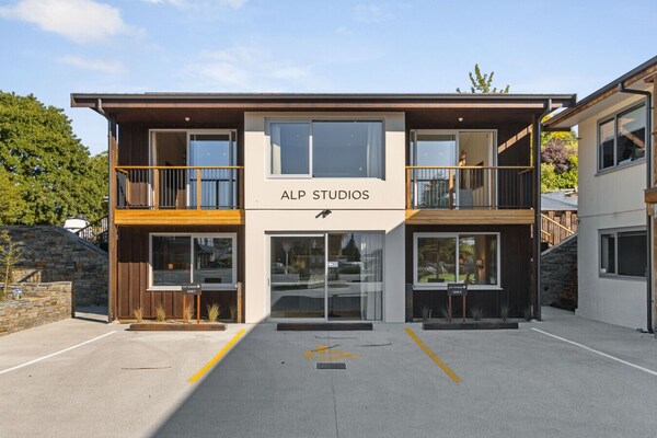 Alp Studios Apartment 1 - Wanaka