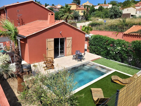 Villa With Swimming Pool In Collioure. Ideal For Vacations With Family Or Friends - Collioure