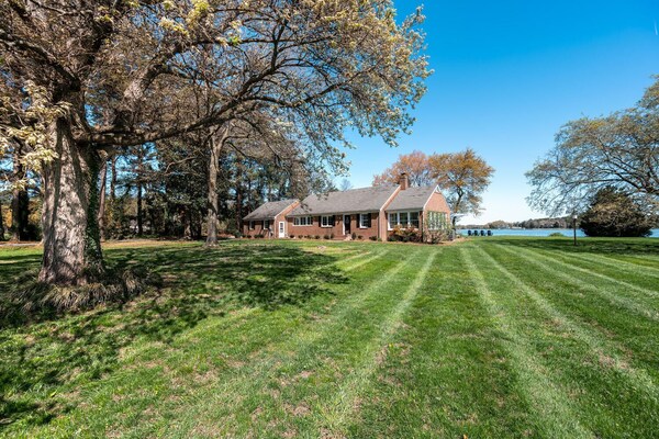Charming, Waterfront 2-bedroom House Royal Oak - Saint Michaels, MD