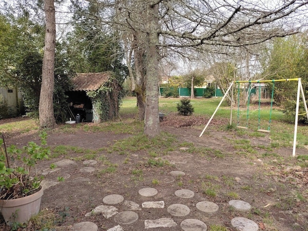 Detached 3-bedroom House Large Fenced Garden Not Overlooked - Lacanau