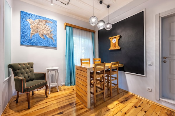 Luxury Homes In Sultanahmet - Esentepe