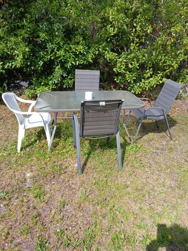 2-bedroom House In Ormond Beach With Wifi, Ac,, Very Private Back Yard, - Ormond Beach, FL