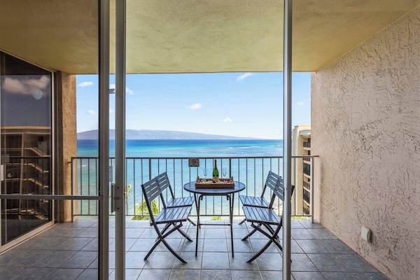 Remodeled 1 Bedroom Coastal Stunner, Ac, Ocean & Island Views, Resort Amenities - Maui, HI