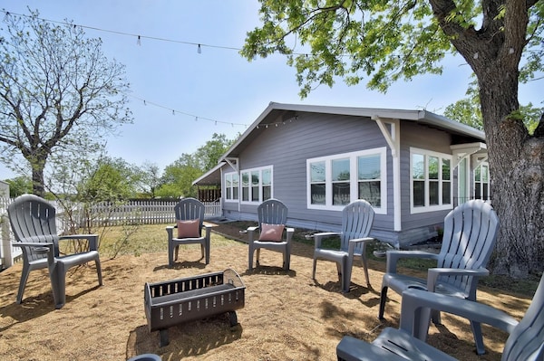 Charming Cottage In New Braunfels Minutes From Downtown And Local Attractions. - New Braunfels, TX