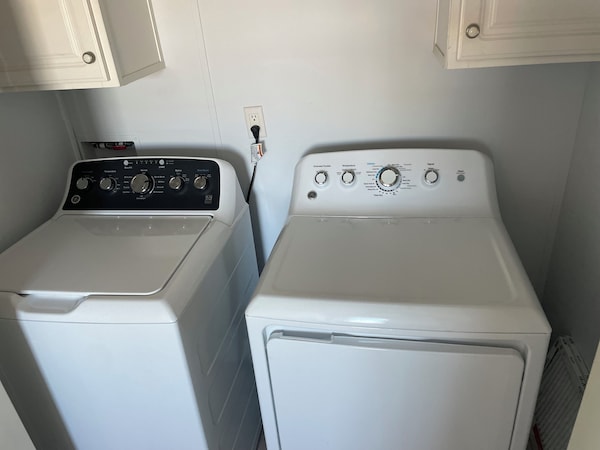 New 2-bedroom  Home With Wifi, Ac In Saint James City - Pine Island, FL