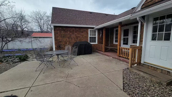 Family-friendly 3-bedroom House, Close To Downtown And Eou! - La Grande, OR