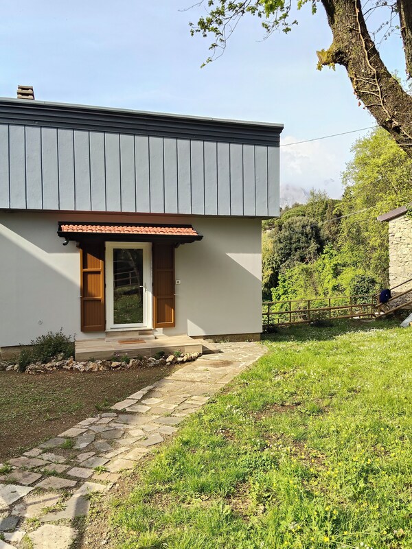 Semi-detached House With Garden For Families, Between The Sea And The Apuan Alps - Carrara
