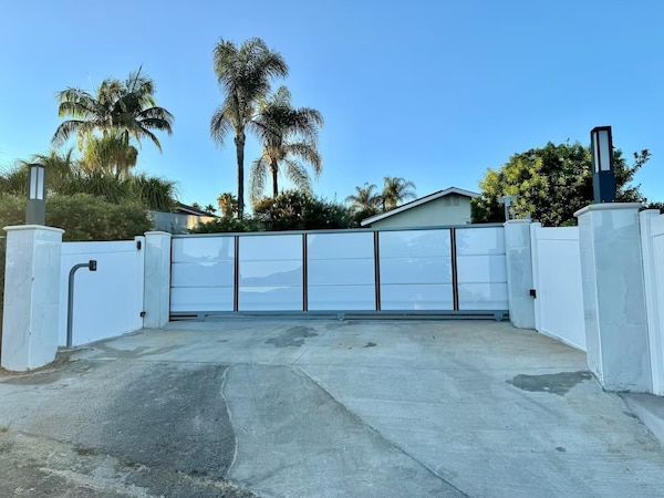 Spacious Home With Spa, Private Driveway/entrance, Mountain View, Near Sd Safari - Escondido, CA