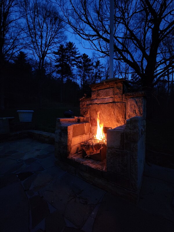Valley Ridge Retreat, 2-acres Near Greenbrier, Borders National Forest & Trails - White Sulphur Springs, WV