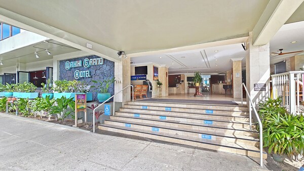 Waikiki Grand Hotel® 416 Surfing Adventure Ste In Waikiki 2min To Queens Beach - Kailua, HI