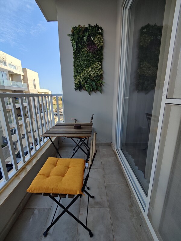 Charming 2-bedroom Apartment In Lovely Marsaxlokk With Wifi, Ac - Malta International Airport (MLA)