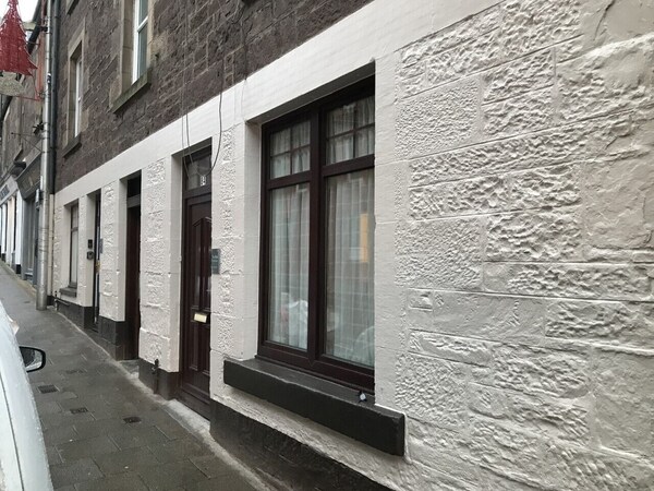 The Nook Crieff - Central 2-bed With Garden :) - Crieff