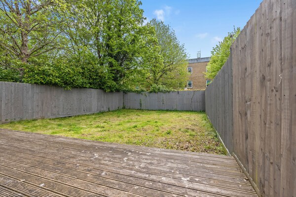 Modern 3br Bungalow | Sleeps 6+ | Parking | Garden | Near Jr Hospital - Oxford