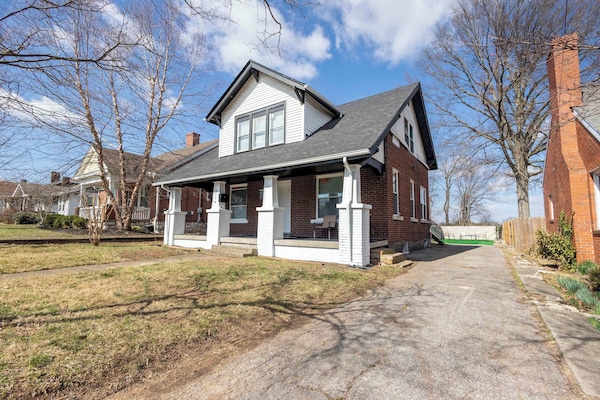 Space That Feels Homely Newly Renovated Unit 2  Your Perfect Home Away From Home - Lexington, KY