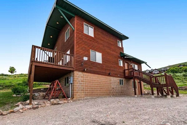 Kickback Kabin - Overlooking Bear Lake, Near Marina! - Bear Lake