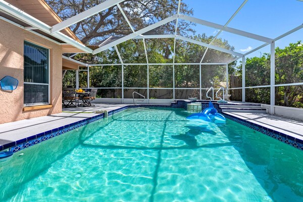 Amazing 3br 2ba Pool House  Relax & Unwind! - Tarpon Springs
